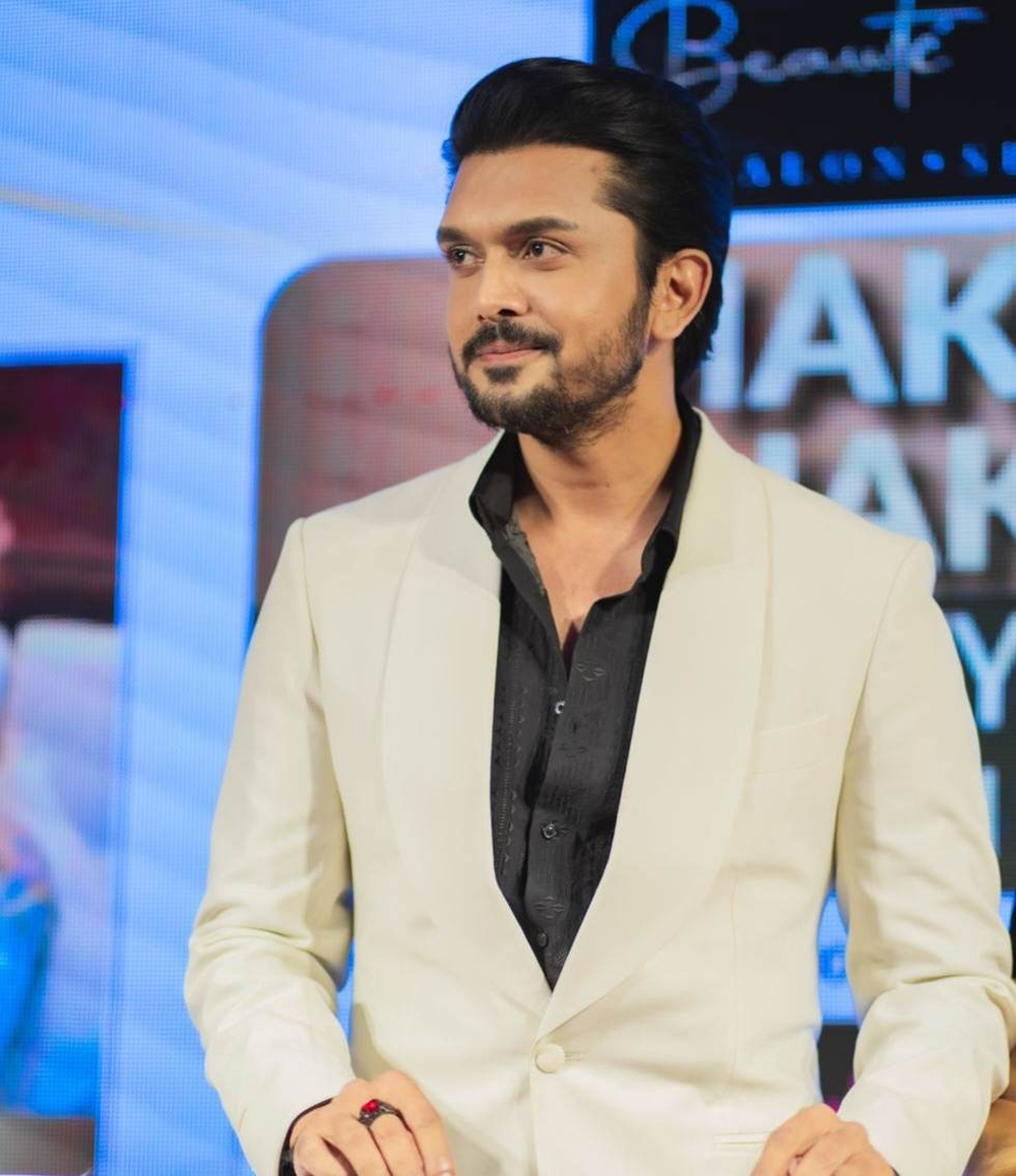 শুভ’র ঘুরে দাঁড়ানোর বছর, হাতে ৭ সিনেমা | চ্যানেল আই অনলাইন