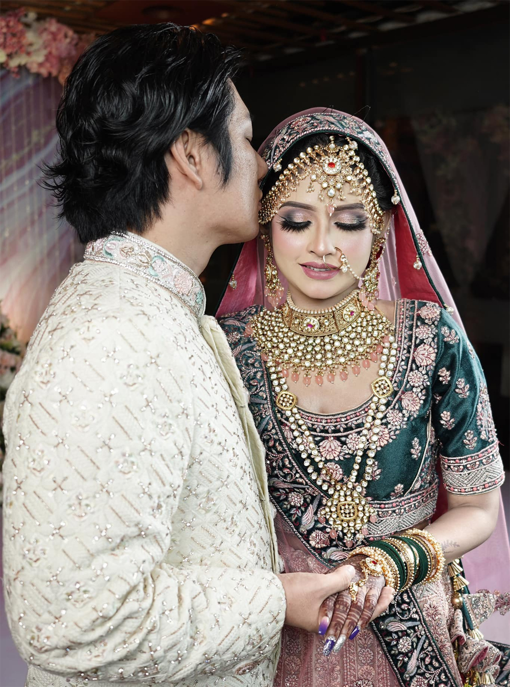 দেশি হেলেনের প্রেমে বুঁদ কোরিয়ান কিম! | চ্যানেল আই অনলাইন